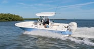 6 Large Bay Boats 24 Feet and Bigger – Boatmart Blog